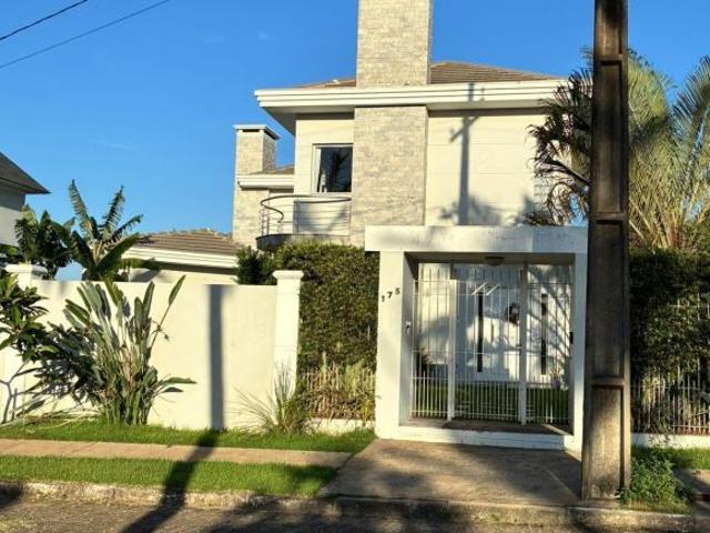 Casa à venda em Country