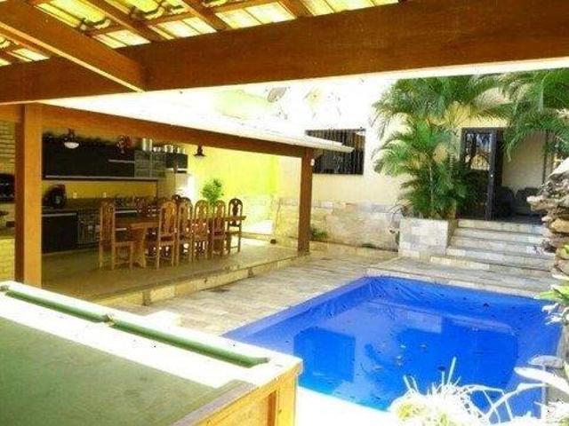 Casa à venda em Colégio Batista