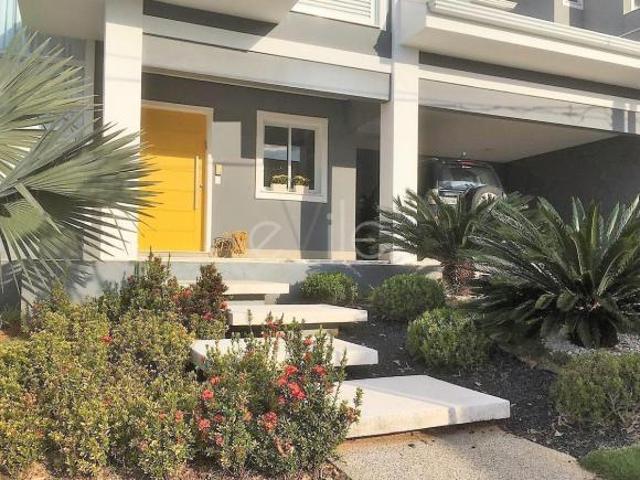 casa à venda em Colina dos Pinheiros