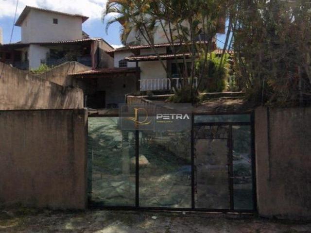 Casa à venda em Colonial