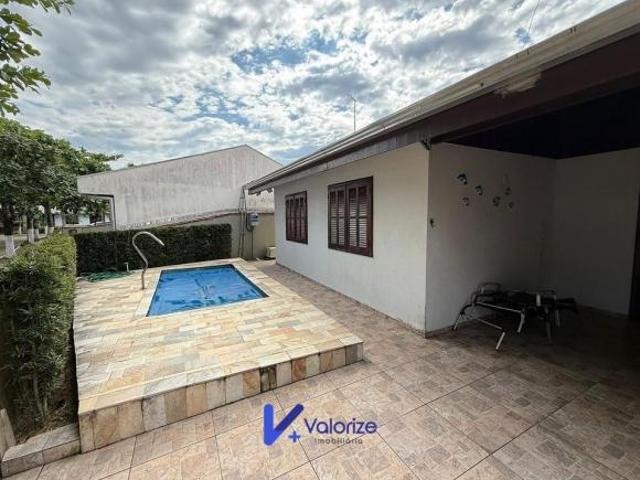 Casa a venda em condominio 03 quartos