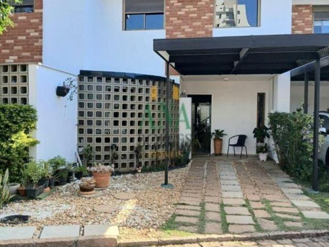 CASA A VENDA EM CONDOMÍNIO