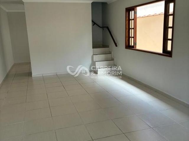 CASA A VENDA EM CONDOMÍNIO, 3 DORMITÓRIOS, SUÍTE, ÁREA GOURMET COM CHURRASQUEIRA, 2 VAGAS, CONDOMINI