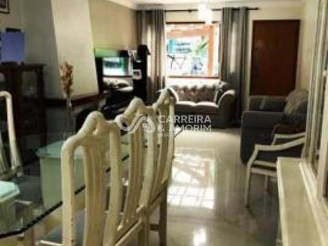 CASA A VENDA EM CONDOMÍNIO, 3 DORMITÓRIOS, SALA 2 AMBIENTES + LAREIRA, COZINHA PLANEJADA, 2 VAGAS, C