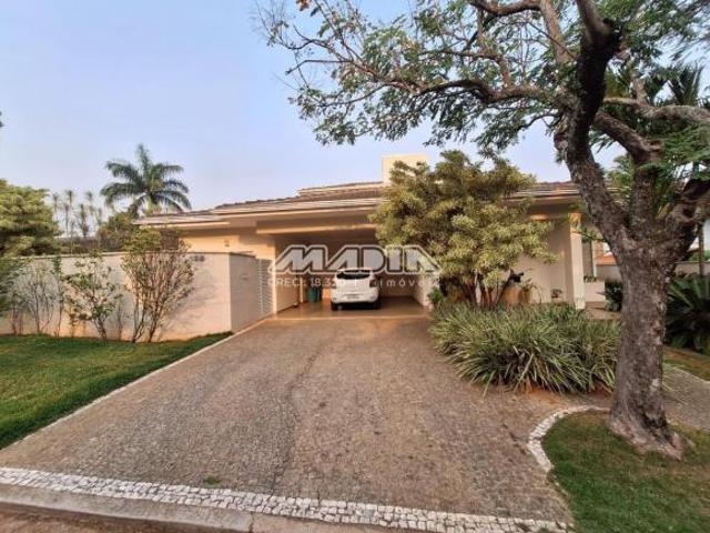 casa à venda em Condomínio Vale do Itamaracá