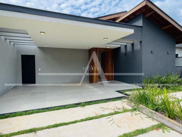 Casa à venda em Condomínio Villa Real de Bragança