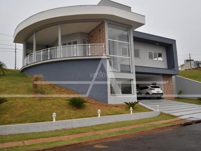 Casa à venda em Condomínio Villa Real de Bragança