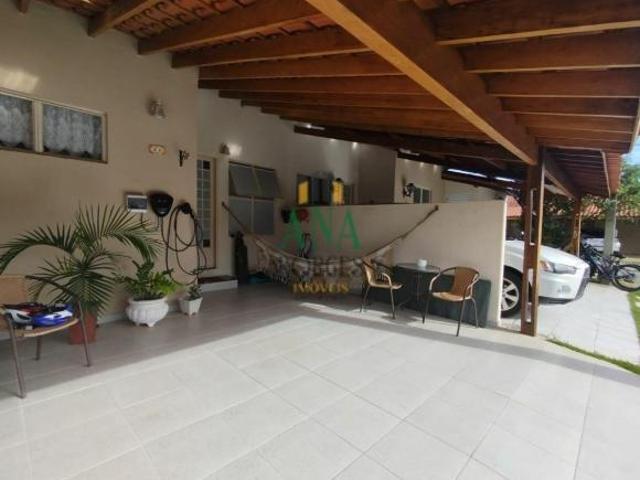 CASA À VENDA EM CONDOMÍNIO Village Colina do Sol