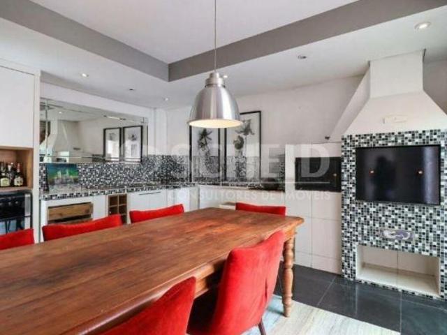 Casa a venda em Condomínio Alto da Boa Vista 336 m²