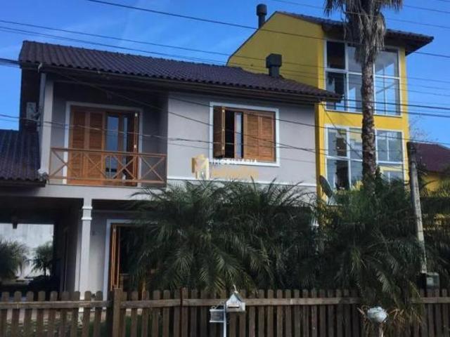 Casa à venda em Condomínio Cantegril FASE IV, São Lucas, Viamão 200m²
