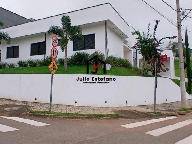 Casa à venda em Condomínio Cataguá Way