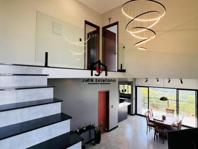 Casa à venda em Condomínio Cataguá Way