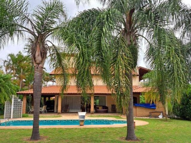 CASA À VENDA EM CONDOMÍNIO CERCADO POR ÁREA VERDE EM ITUPEVA