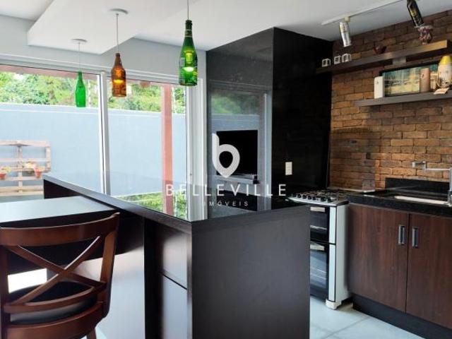 Casa à venda em Condomínio Club, 4 Quartos, 2 Vag