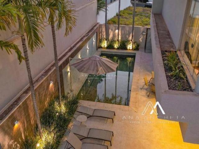 Casa á venda em condomínio Damha V, com 4 suítes