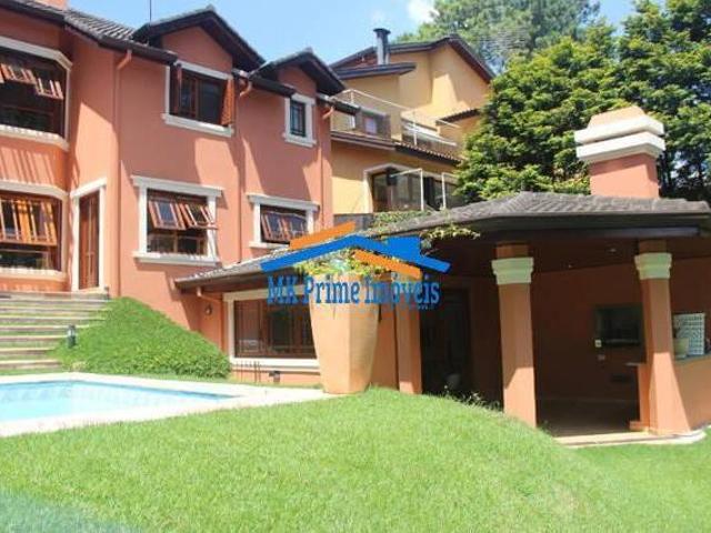 Casa à venda em Condomínio de Alto Padrão Aldeia Serra