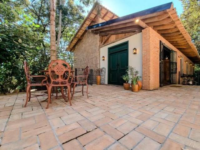 Casa À Venda em condomínio de Alto Padrão Jundiaí SP