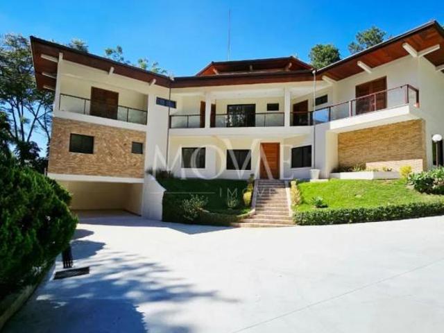 Casa a venda em condomínio de Alto Padrão Quinta das Flores, uma chácara Urbana