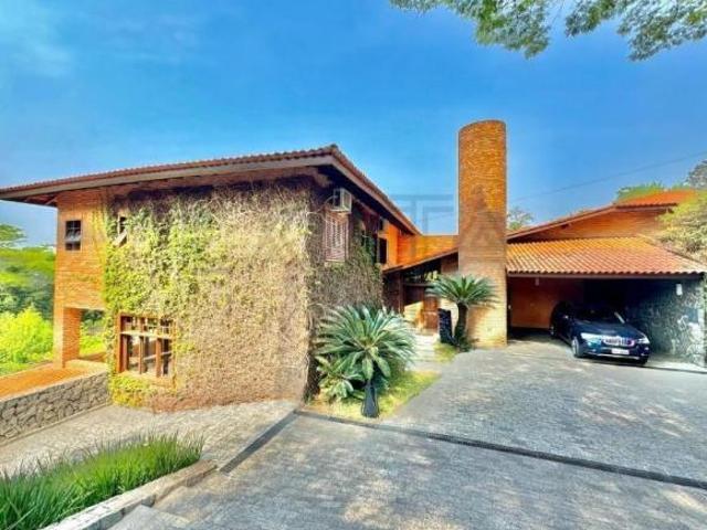 Casa à venda em Condomínio de Luxo no Altos de São Fernando, Jandira SP: PORTEIRA FECHADA! 4 Quartos