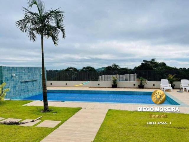 Casa à venda em condomínio em Mairiporã