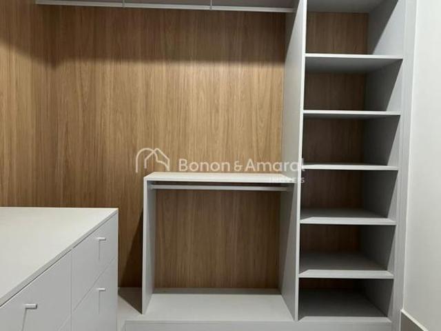 Casa à venda em condomínio, em Paulínia, 3 suites, closet, lavabo, escritório, 4 vagas, aquecimento