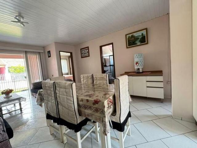Casa à venda em condomínio fechado mais privacidade e segurança no seu dia a dia