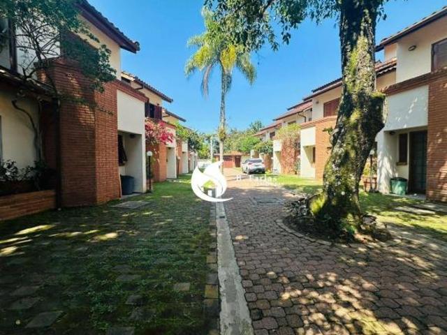 Casa a venda em condominio fechado na avenida da praia em Juquehy