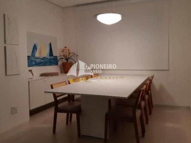 Casa à venda em condomínio fechado na praia Juquehy!