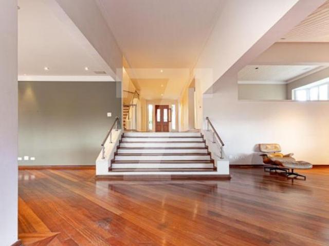 Casa à venda em condomínio fechado no Morumbi com 754m²