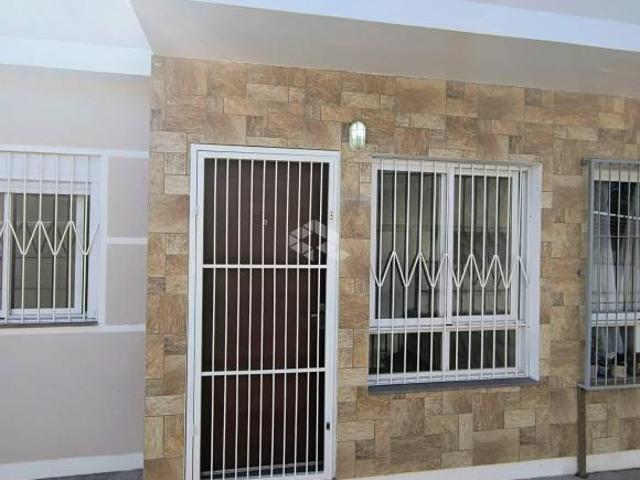 CASA À VENDA EM CONDOMÍNIO FECHADO NO BAIRRO NITEROI