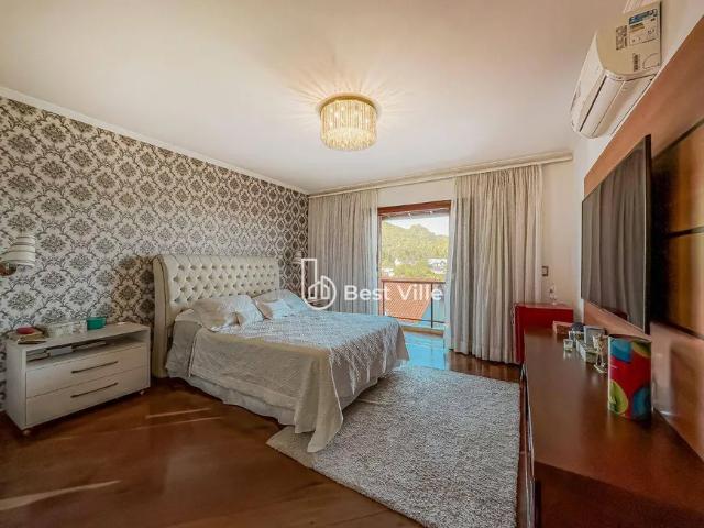 Casa à venda em condomínio fechado no Residencial Alphaville 11 Santana de Parnaíba /SP