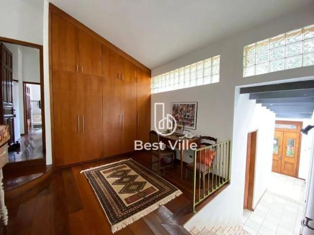 Casa à venda em condomínio fechado no Residencial Tamboré 1 Santana de Parnaíba/SP