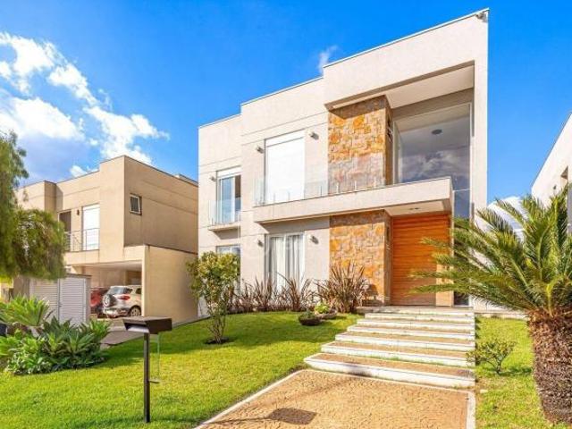 Casa à venda em condomínio fechado no Residencial Villa Solaia Barueri /SP