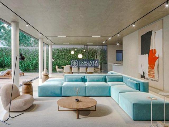 Casa a venda em Condomínio Fechado atrás do Shopping Iguatemi Jardim Europa