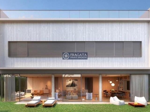 Casa a venda em Condomínio Fechado atrás do Shopping Iguatemi Jardim Europa