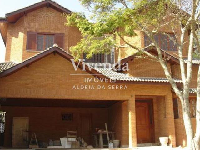 Casa à Venda em Condomínio Fechado ? Aldeia da Serra