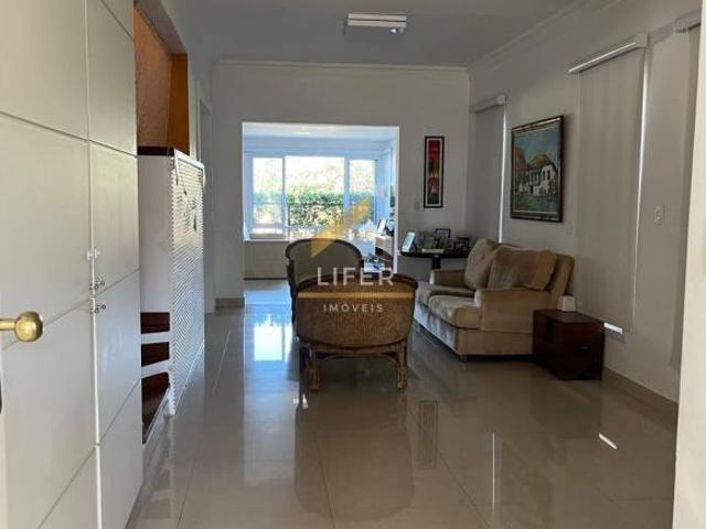 Casa à Venda em Condomínio Fechado – Alphaville Campinas/SP