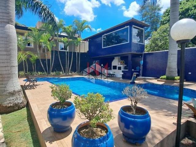 Casa á venda em condominio fechado ALTOS DA BARONESA