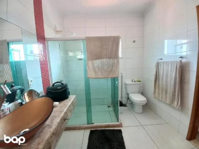 Casa a venda em Condomínio Fechado Arsenal