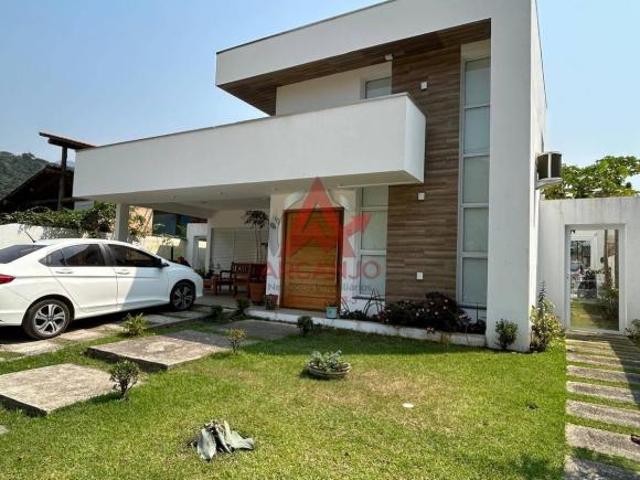 Casa a Venda Em Condomínio Fechado Com 4 Dormitórios Em Ubatuba SP