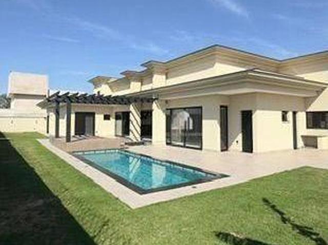 Casa à venda em condomínio fechado com 4 quartos Nova Odessa/SP