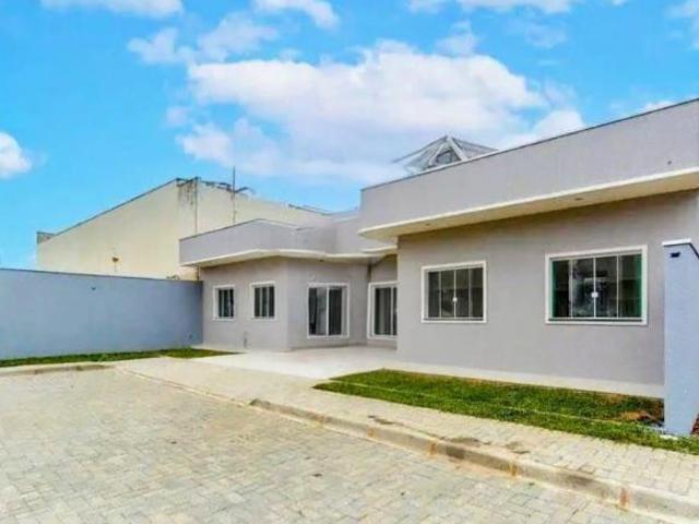CASA À VENDA EM CONDOMÍNIO FECHADO, COM 3 QUARTOS