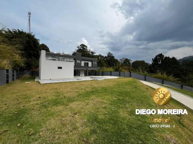 Casa à Venda em Condomínio Fechado em Mairiporã Exclusividade!