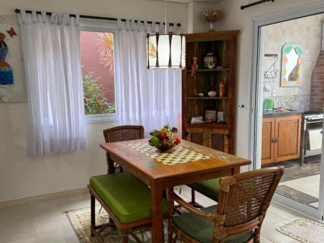 Casa à Venda em Condomínio Fechado em Boiçucanga São Sebastião/SP