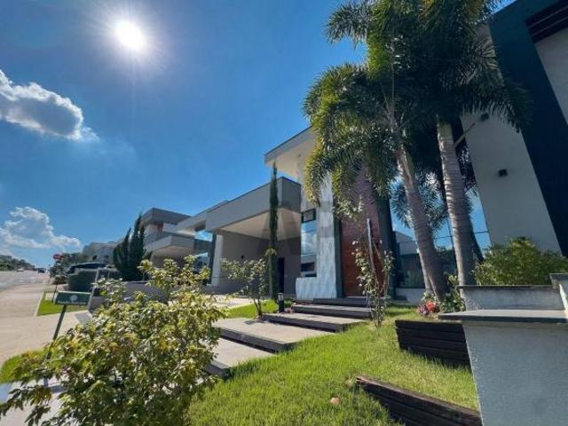 Casa á venda em Condomínio Fechado em Indaiatuba