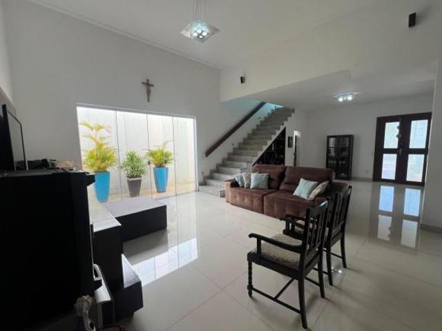 Casa à venda em condominio fechado Gavea Hill 2 Uberlândia MG