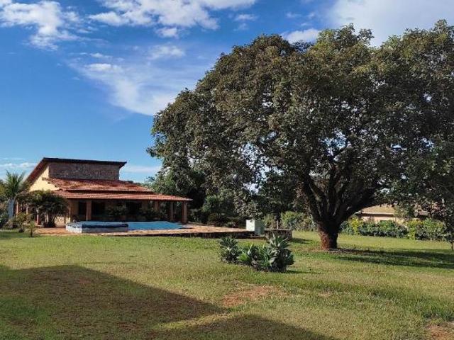 Casa a venda em condomínio fechado Lagoa Santa