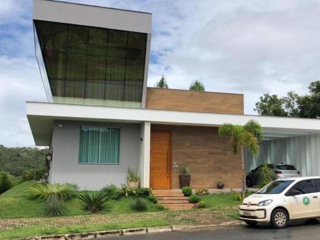 Casa a venda em condomínio fechado Lagoa Santa