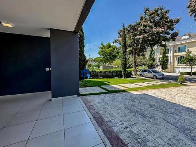 Casa a Venda em Condomínio Fechado Lorian Boulevard