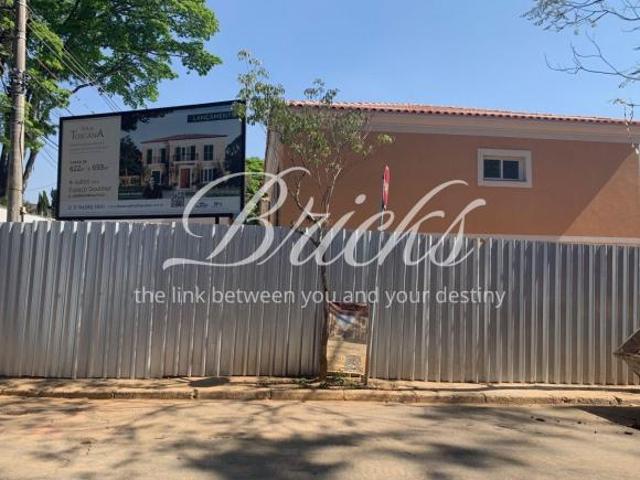 CASA À VENDA EM CONDOMINIO FECHADO 4 SUITES ALTO DA BOA VISTA